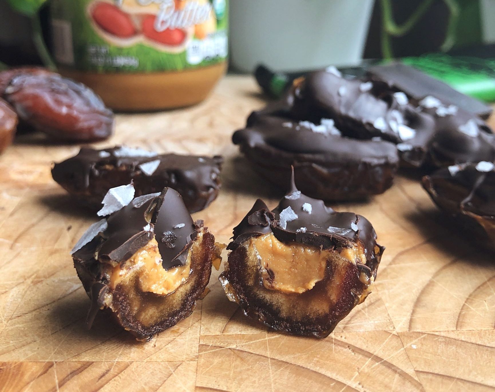My FAVORITE 3 Ingredient Sweet Snack - Chocolate Peanut Butter Stuffed ...